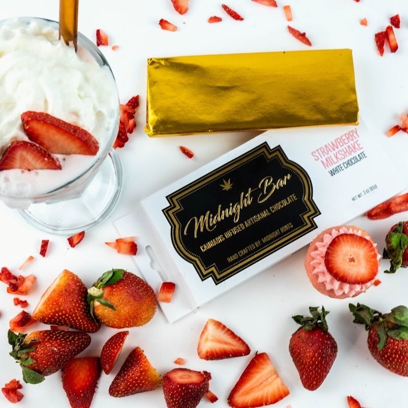 Midnight Roots - White Chocolate Midnight Bar Strawberry Milkshake ...